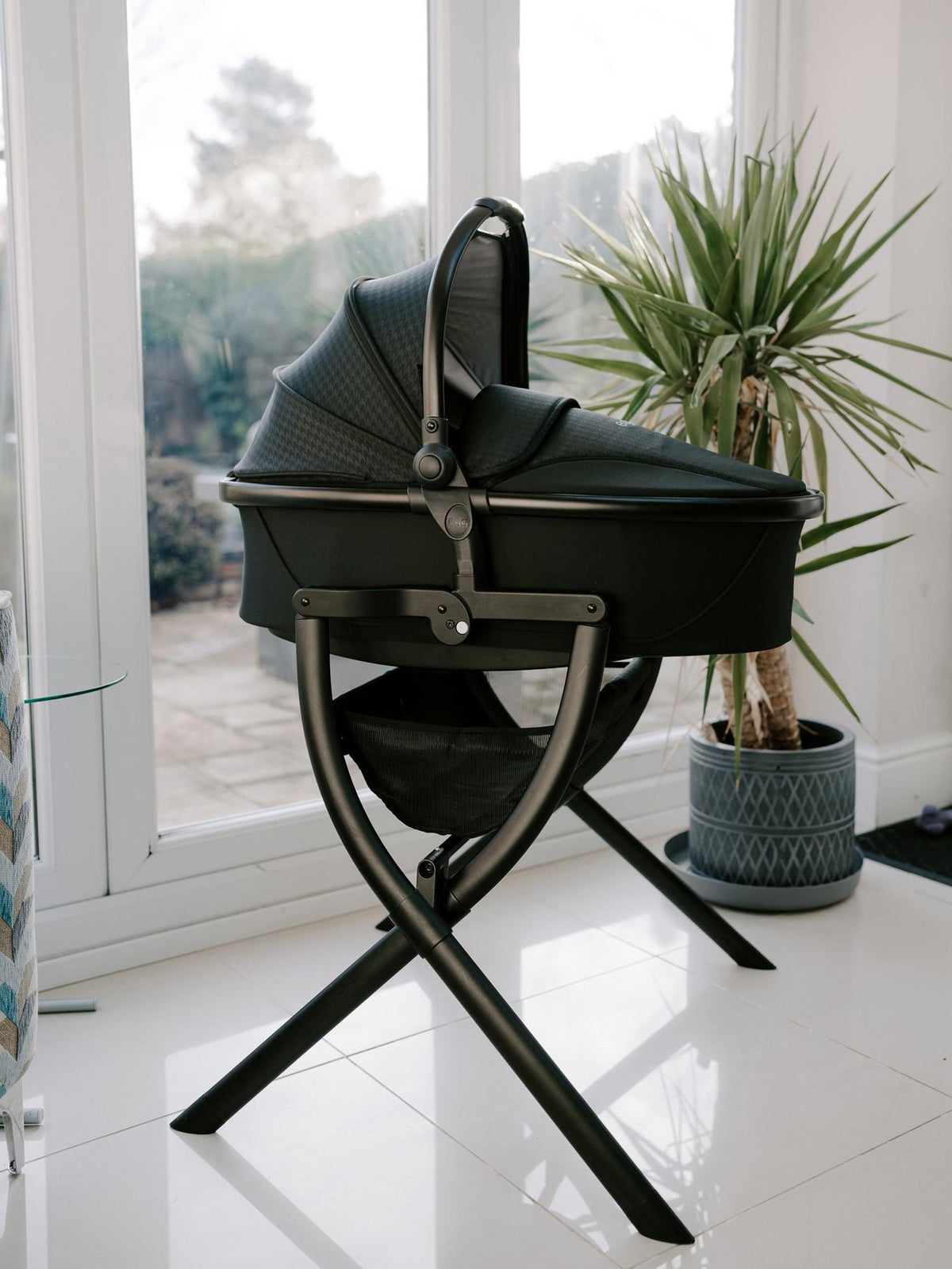 Egg Carrycot Stand — Pram Centre Derry